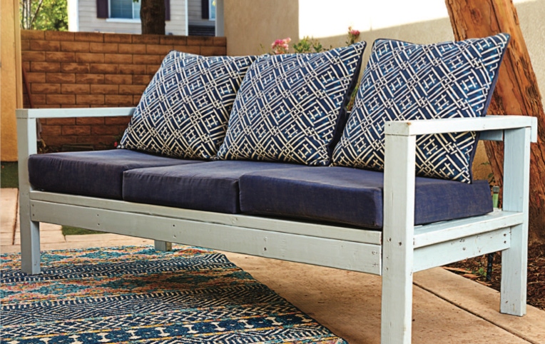 DIY Outdoor Couch - Step-by-Step Build Plans